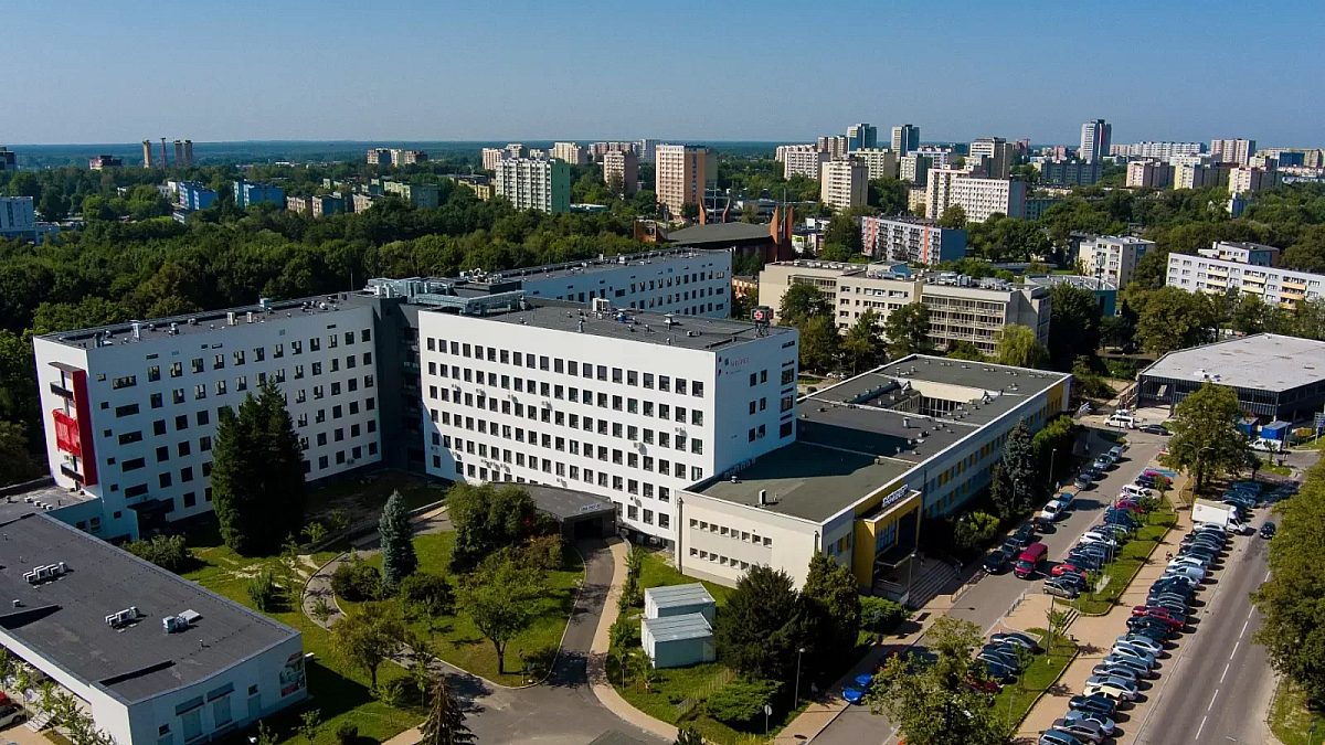 Zdjęcie 1 | Wnętrza nowego pawilonu głównego tyskiego szpitala. Skala ...